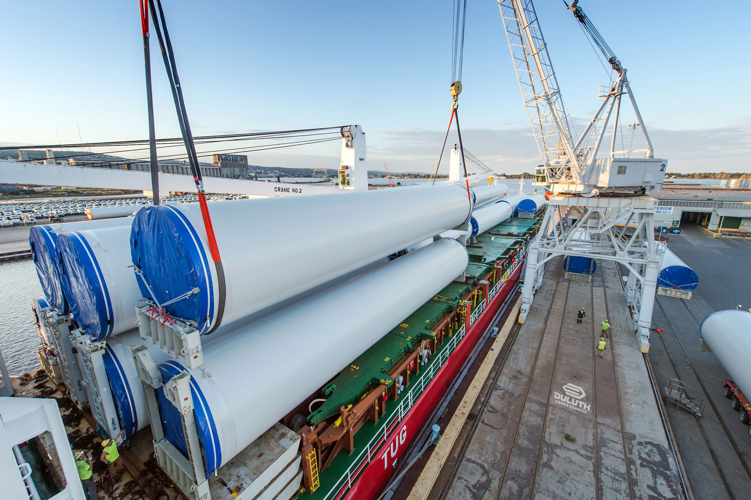 Duluth hoists record-setting wind energy cargo total - Port Authority